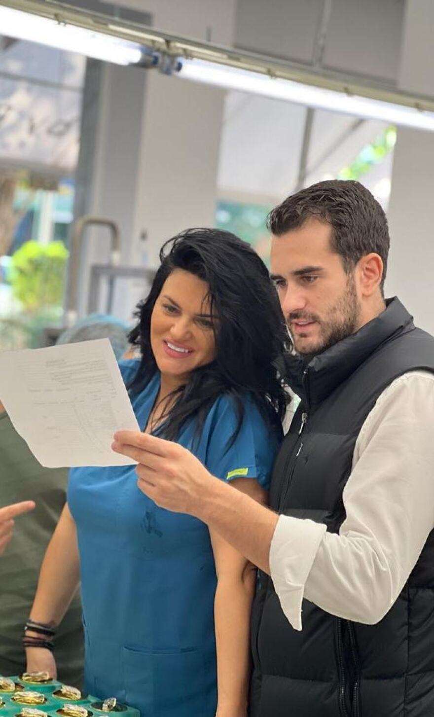 Ποιος ειναι Ο Νικόλας Μαλακοδήμος, αδελφός της Δήμητρας Κατσαφάδου ...
